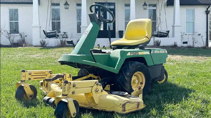 4 Most Common John Deere F525 Problems and Their Troubleshooting Tips ...